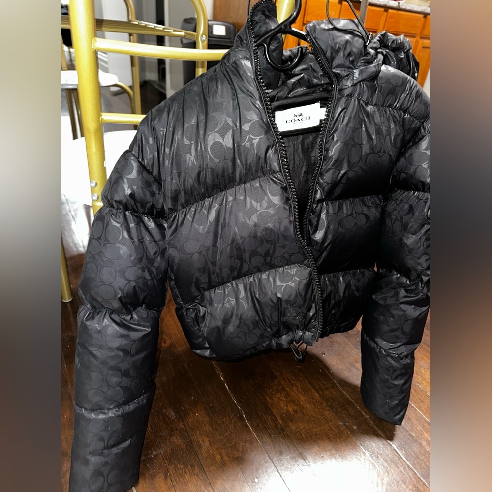Coach Signature Short Puffer Jacket Size Small - Gem